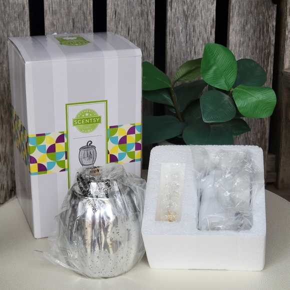 Scentsy | Accents | Scentsy Fall Fairy Tale Pumpkin Warmer New | Poshmark